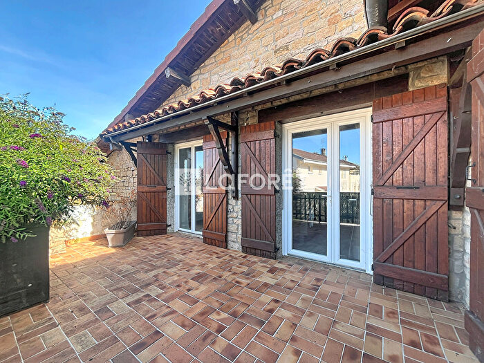 Maison 6 pièces à Saint-Amour, à vendre