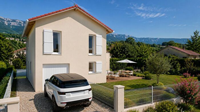 Maison 4 pièces à vendre à Saint-Georges-de-Commiers
