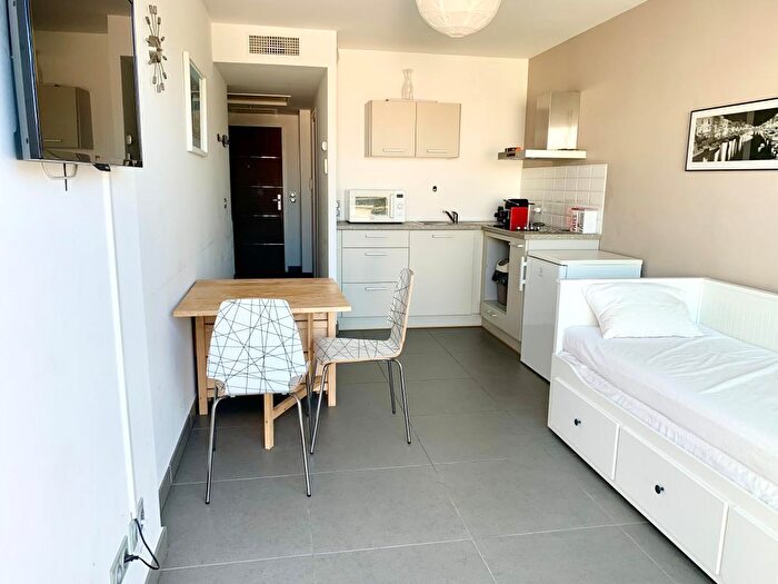 Appartement à louer - Sète, La Corniche - 1 pièce