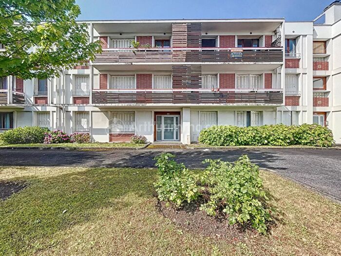 Appartement à vendre - Clermont-Ferrand, Les Landais, Fontaine du Bac, La Pardieu - 4 pièces - 2 chambres