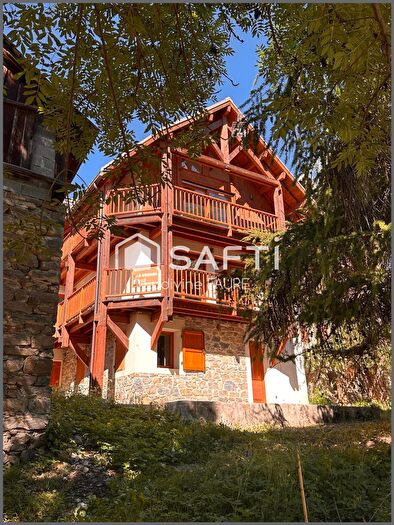 Puy-Saint-Vincent - Maison 6 pièces à vendre