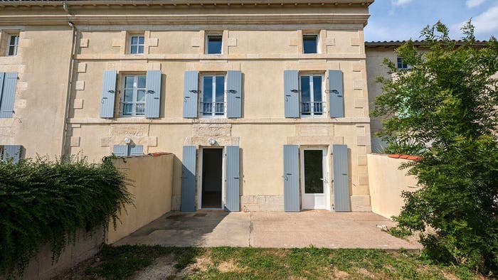 Magné : Maison 4 pièces à louer
