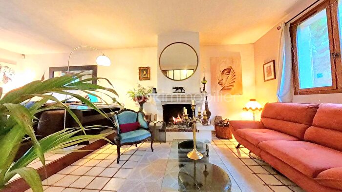 Maison à vendre - Sevran, Sud - 6 pièces - 4 chambres