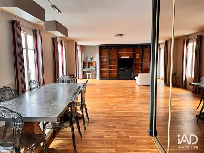 Appartement à vendre - Chatou, Est - 6 pièces - 3 chambres