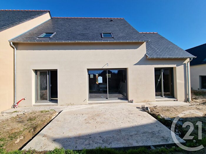 Saint-Méen-le-Grand : Maison 7 pièces à vendre