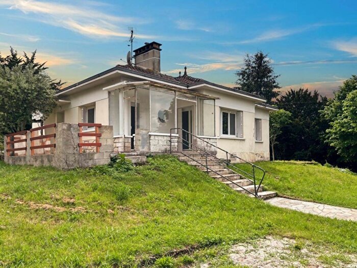 Maison 4 pièces à Razac-sur-lIsle, à louer