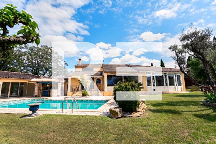 Maison à vendre - Beauvoisin - 6 pièces - 4 chambres