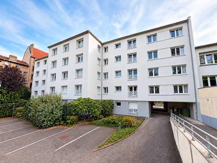 Nancy, Poincaré, Foch, Anatole France, Croix de Bourgogne : Appartement 3 pièces à vendre