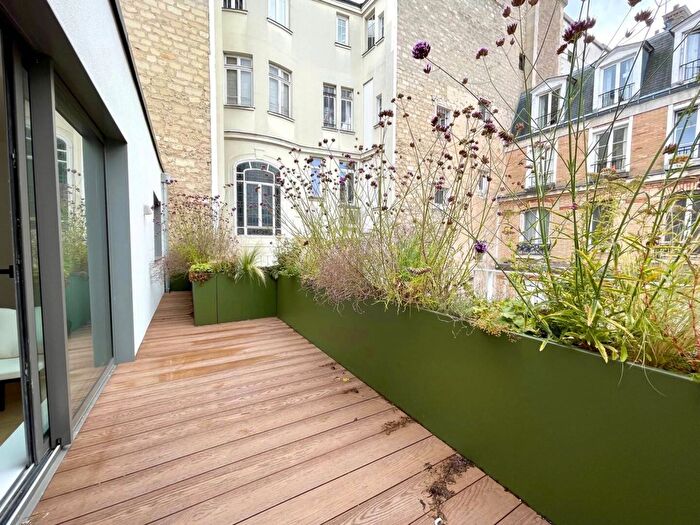 Appartement 4 pièces à Porte Dauphine, Paris 16ème arrondissement, à louer