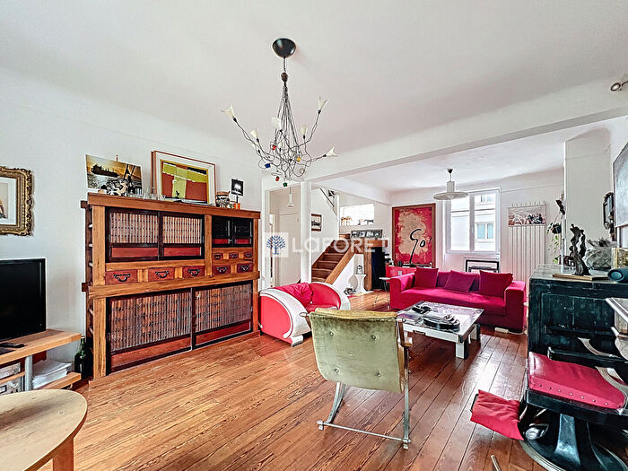 Maison à vendre - Saint-Cyr-lécole, Hôtel de ville - 9 pièces - 7 chambres