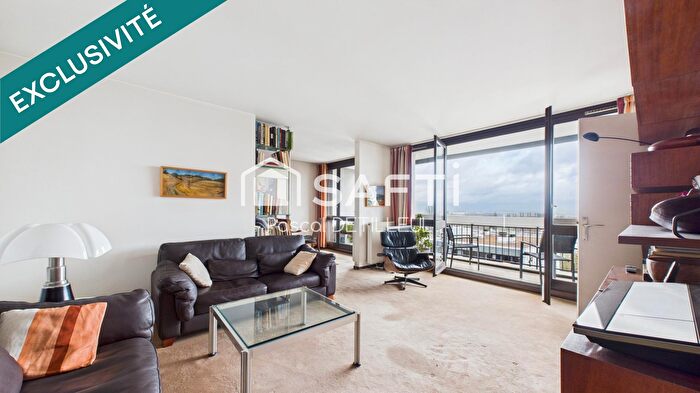 Appartement à vendre - Garches, Centre-ville, Mairie - 5 pièces - 3 chambres