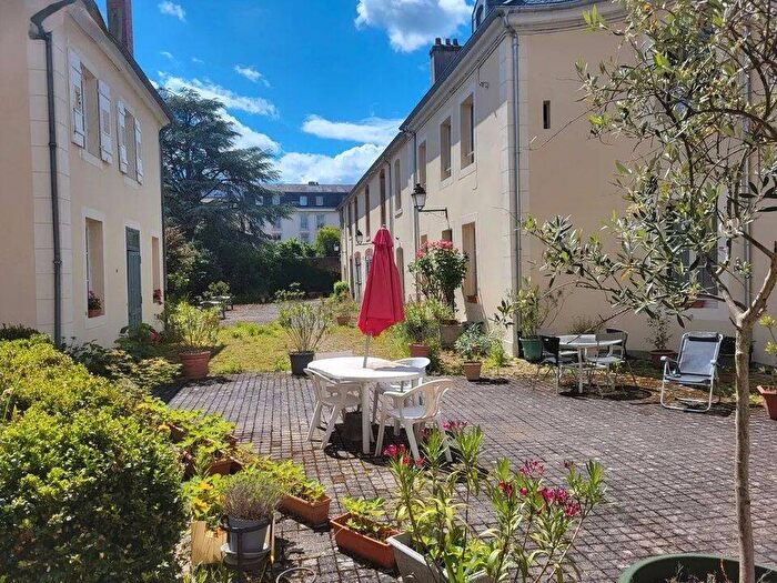 Appartement 4 pièces à louer à Centre Ville-Charles III, Nancy