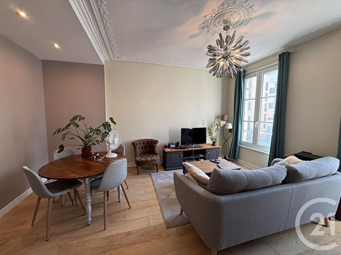 Chartres, Rechèvres - Appartement 2 pièces à louer