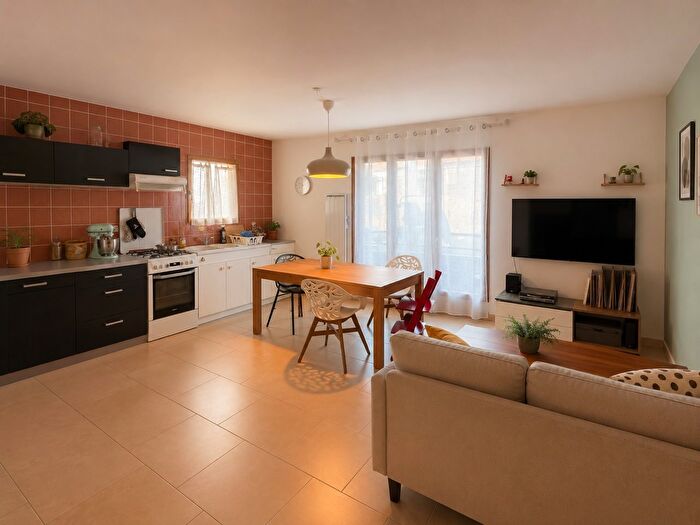 Appartement 3 pièces à vendre - Saint-Étienne-de-Saint-Geoirs