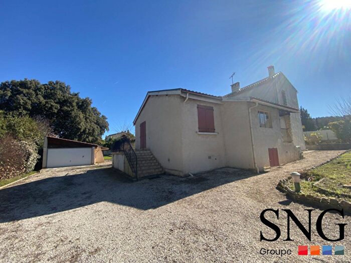 Maison à louer - Les Hameaux, Saint-Victoret - 4 pièces - 3 chambres