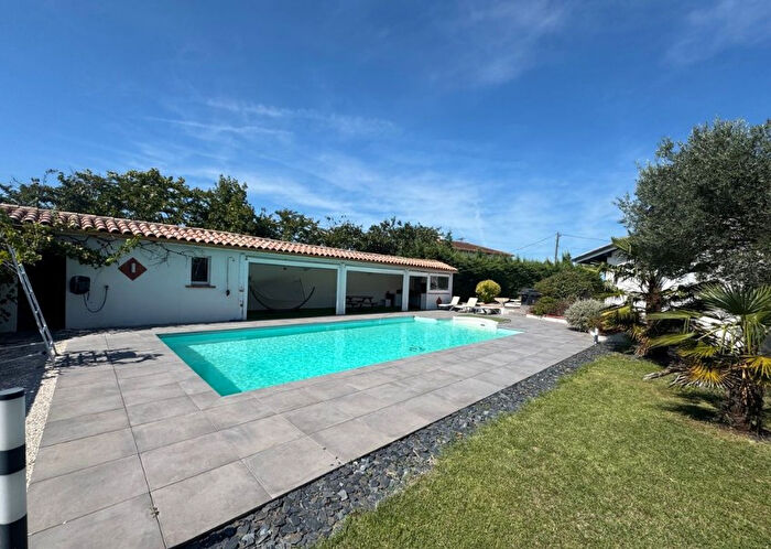 Maison à vendre - Bruguières - 4 pièces - 3 chambres