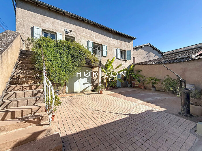 Romanèche-Thorins - Maison 6 pièces à vendre