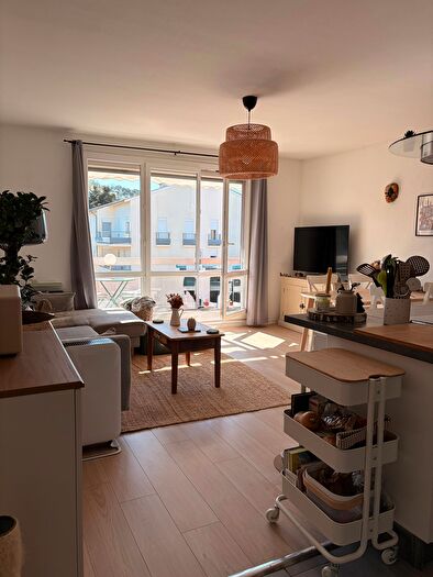 Appartement à louer - Tassin-la-Demi-Lune, Charles de Gaulle - 2 pièces - 1 chambre