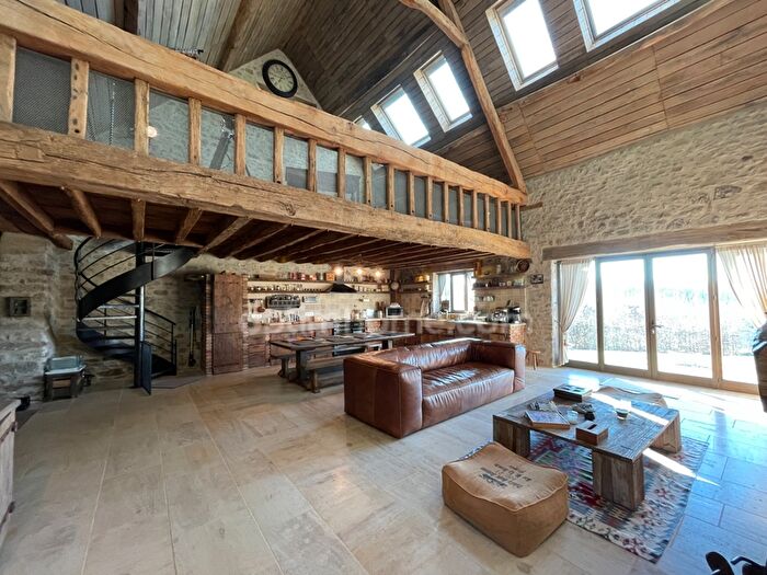 Maison 6 pièces à vendre - Mailhac-sur-Benaize