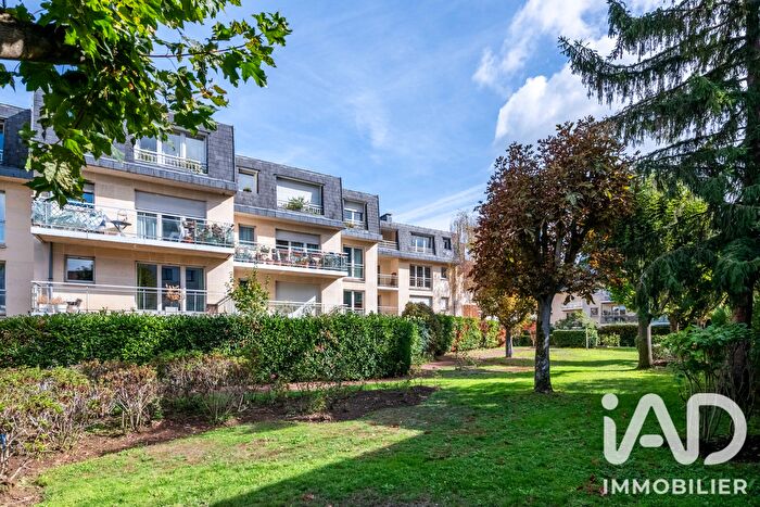 Boulogne-Billancourt, Menus, Jean Baptiste Clément : Appartement 4 pièces à vendre