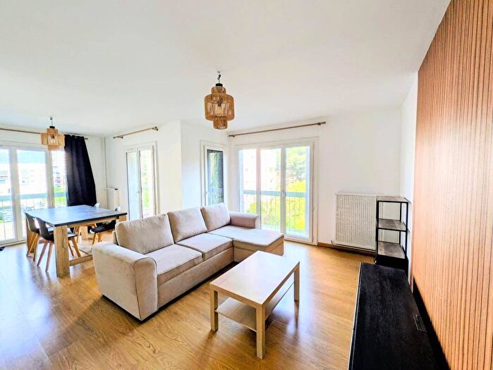 Appartement à louer - Coupiane Centre, La Valette-du-Var - 3 pièces - 2 chambres