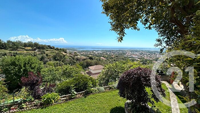 Maison à vendre - Biguglia - 5 pièces - 4 chambres