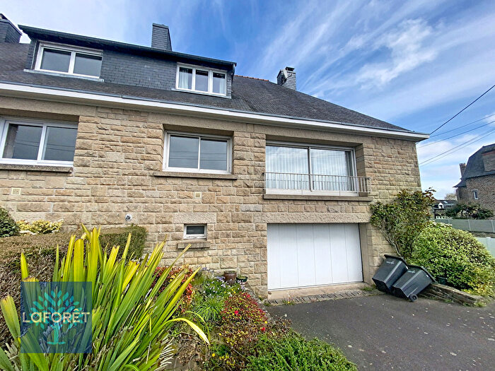 Maison 6 pièces à vendre à Lécousse
