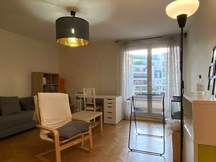 Appartement 3 pièces à louer à Forum Seine, Issy-les-Moulineaux
