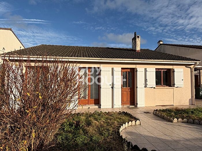 Maison à vendre - Trouy - 3 pièces - 2 chambres