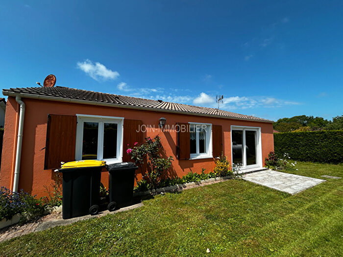 Maison à louer - Guilmécourt - 4 pièces - 3 chambres