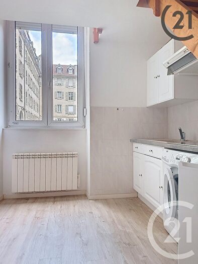 Appartement à louer - Vittel - 1 pièce - 1 chambre