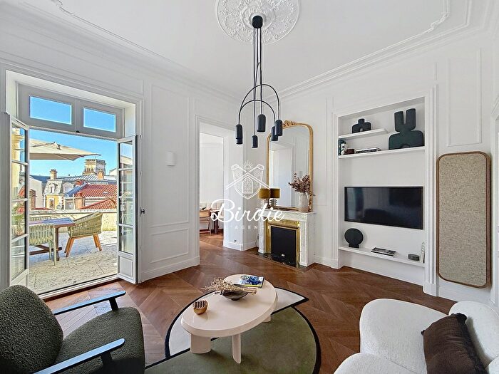 Appartement à vendre - Biarritz, Centre-ville Ouest - 2 pièces - 1 chambre