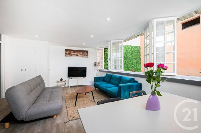 Appartement à vendre - Nice, Le Port - 3 pièces - 2 chambres