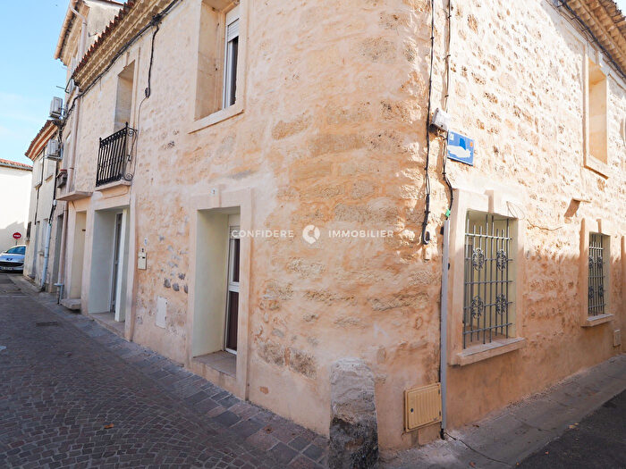 Maisons à vendre et appartements à louer - 1