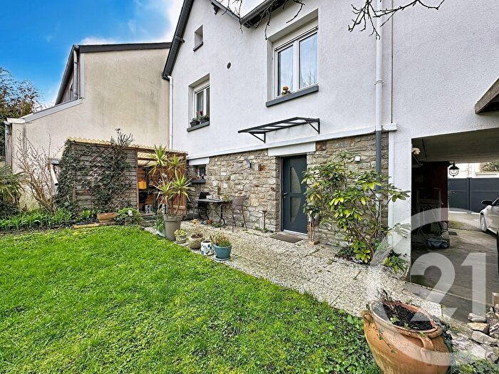 Maison à vendre - Quartiers Ouest, Moulin du Comte - 8 pièces - 3 chambres