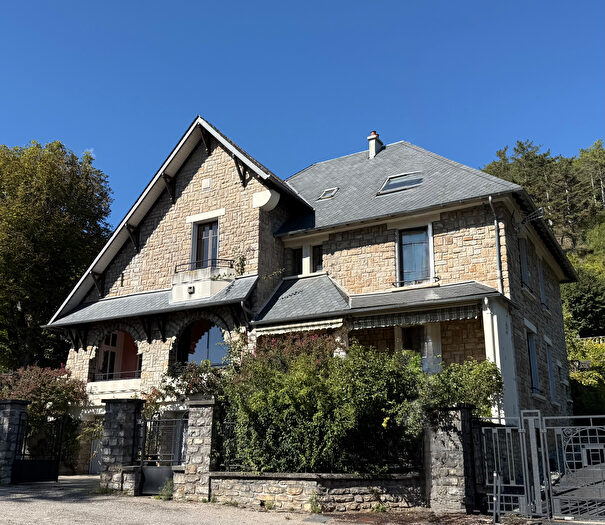 Maison à vendre - Espalion - 7 pièces - 5 chambres