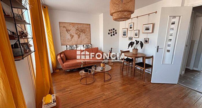 Appartement à vendre - Évreux, Centre-ville - 4 pièces - 3 chambres