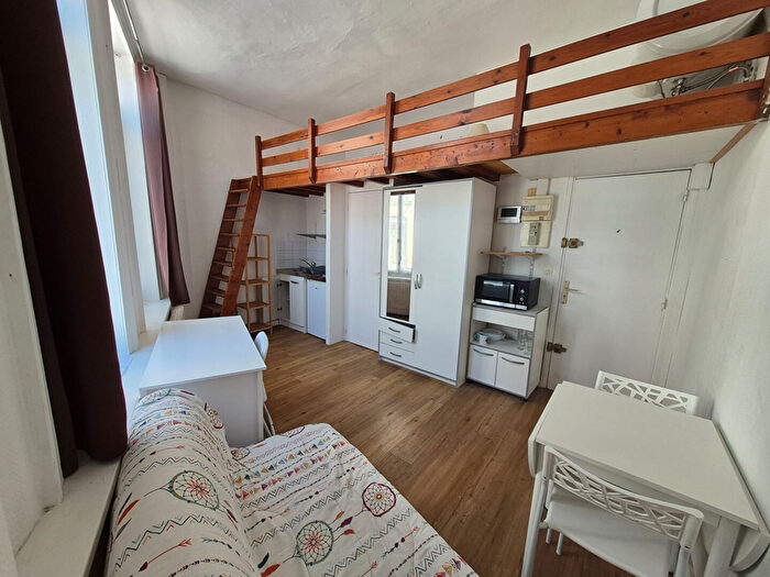 Appartement 1 pièce à Lille, Wazemmes, à vendre