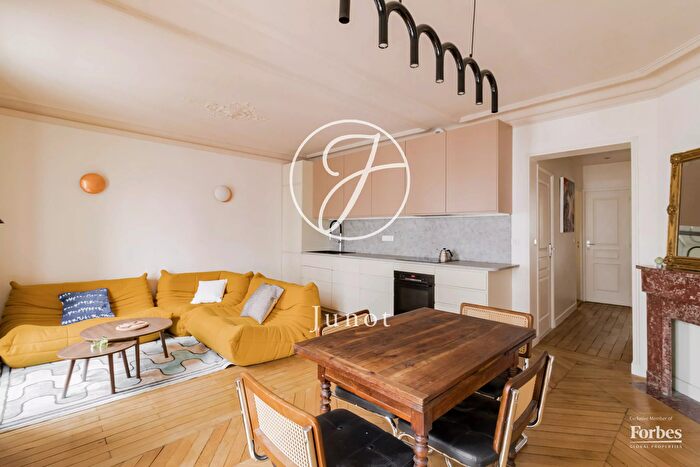 Appartement 3 pièces à Paris 17ème, Courcelles, Wagram, à vendre