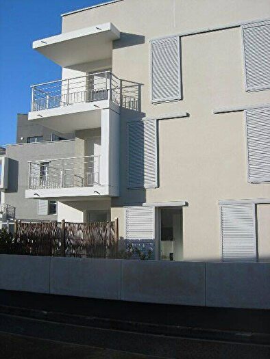 Centre Ville-Pommiers, Chambray-lès-Tours : Appartement 2 pièces à louer