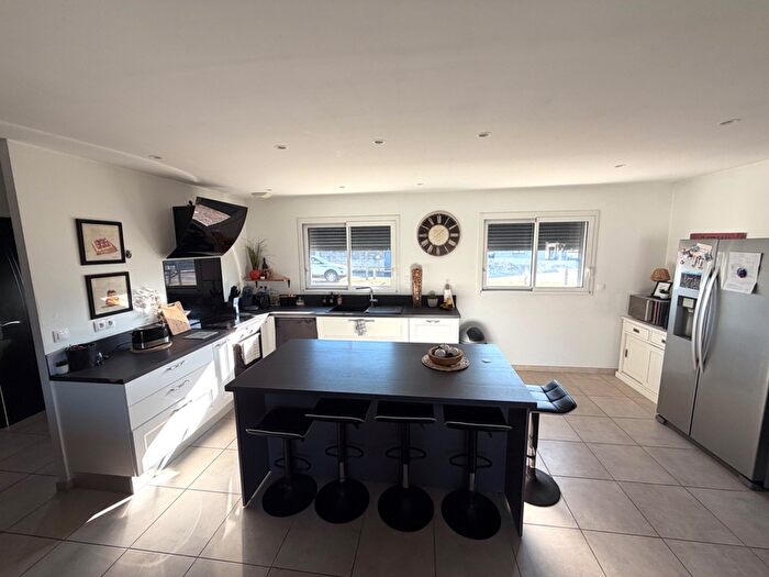 Maison à vendre - Digoin - 6 pièces - 4 chambres