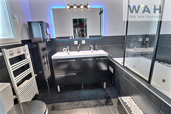 Maison à vendre - Magalas - 4 pièces - 3 chambres