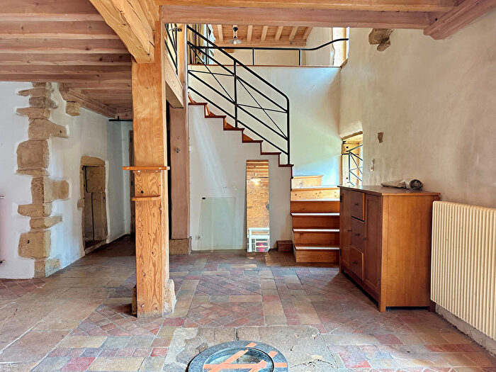 Jarnioux - Maison 4 pièces à vendre