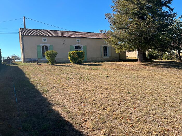 Beaumont-du-Périgord : Maison 4 pièces à vendre