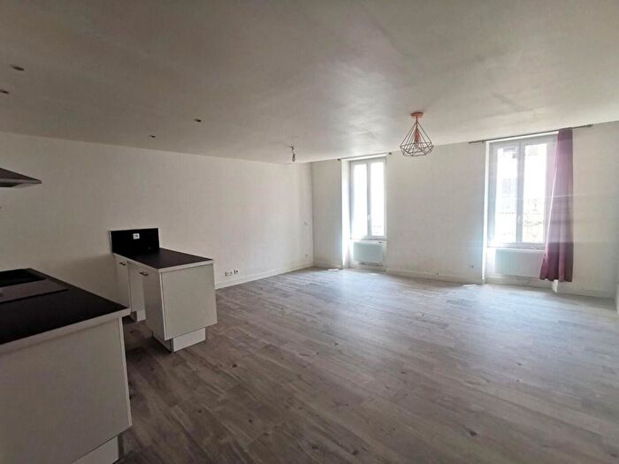 Appartement à louer - Le Muy - 3 pièces - 2 chambres