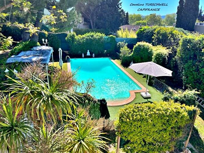 Marseille 12ème, Les Trois Lucs - Maison 9 pièces à vendre