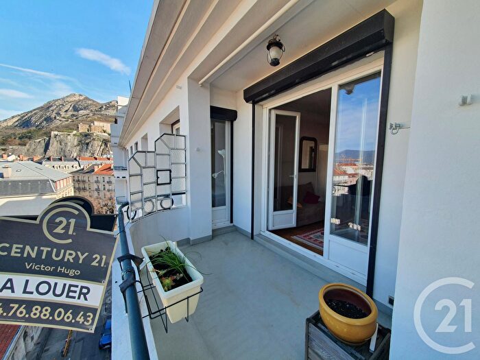 Appartement à louer - Grenoble, Centre-ville - 3 pièces - 2 chambres