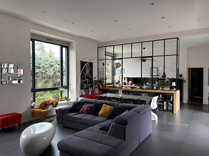 Maison à vendre - Annonay, Centre-ville - 7 pièces - 5 chambres