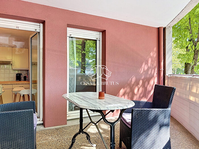 Appartement 3 pièces à vendre - Villeurbanne, Croix Luizet
