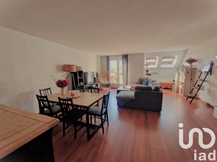 Appartement à vendre - Moissy-Cramayel, Centre-ville - 3 pièces - 2 chambres